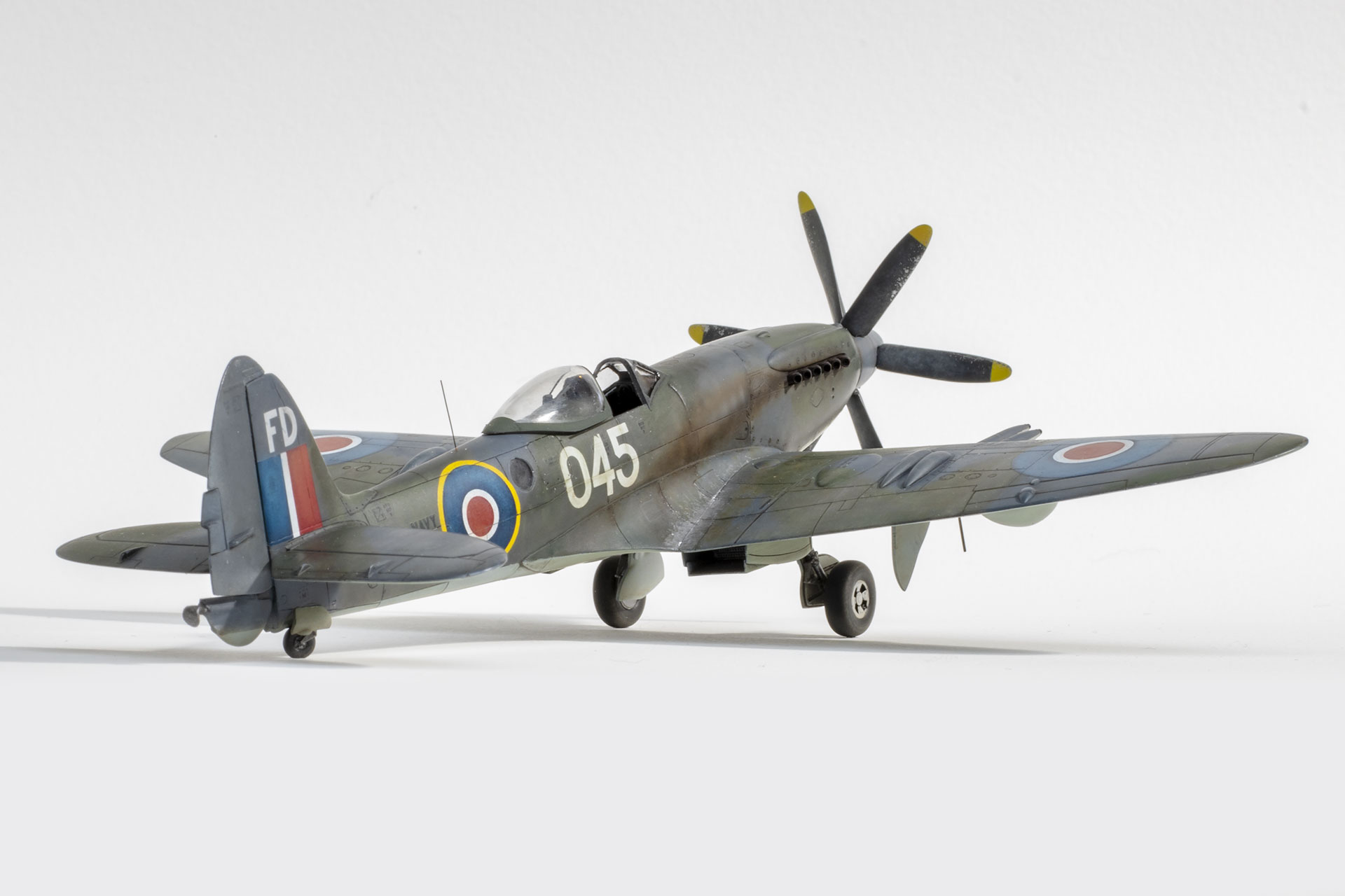 Supermarine Seafire Mk.46 - Luftraum72