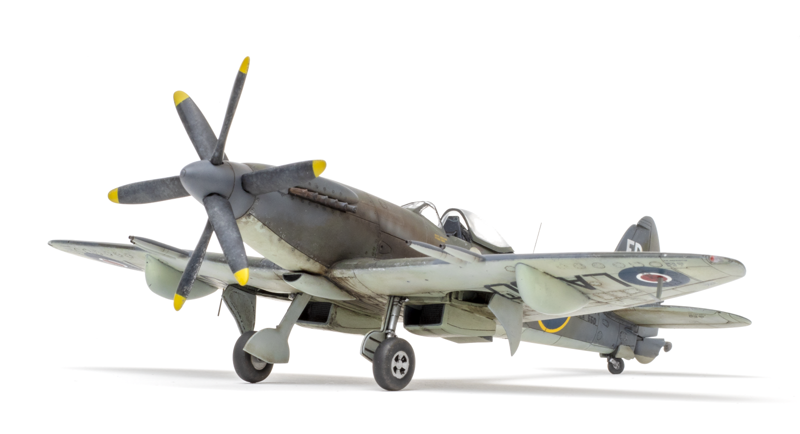 Supermarine Seafire Mk.46 - Luftraum72