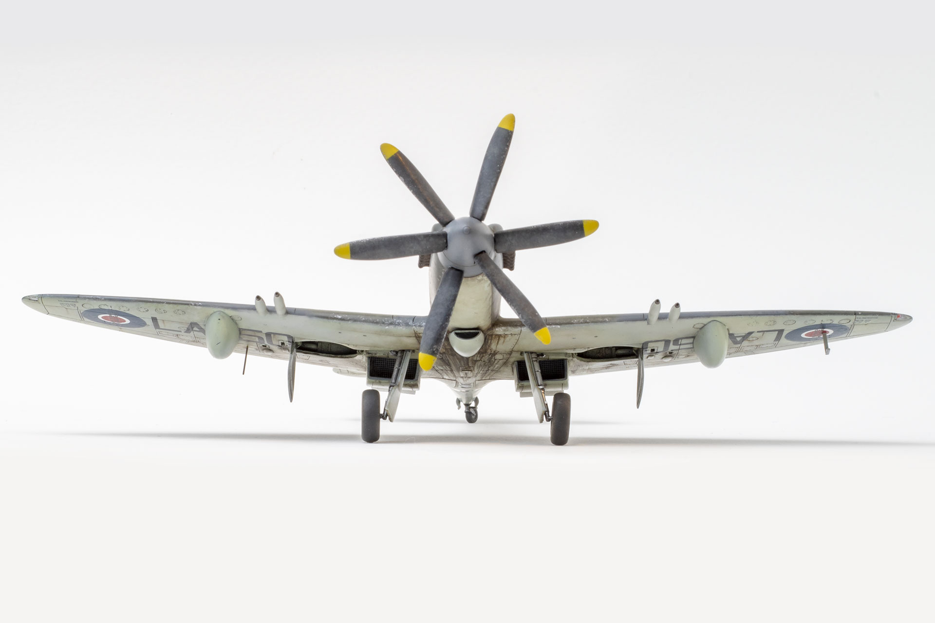 Supermarine Seafire Mk.46 - Luftraum72