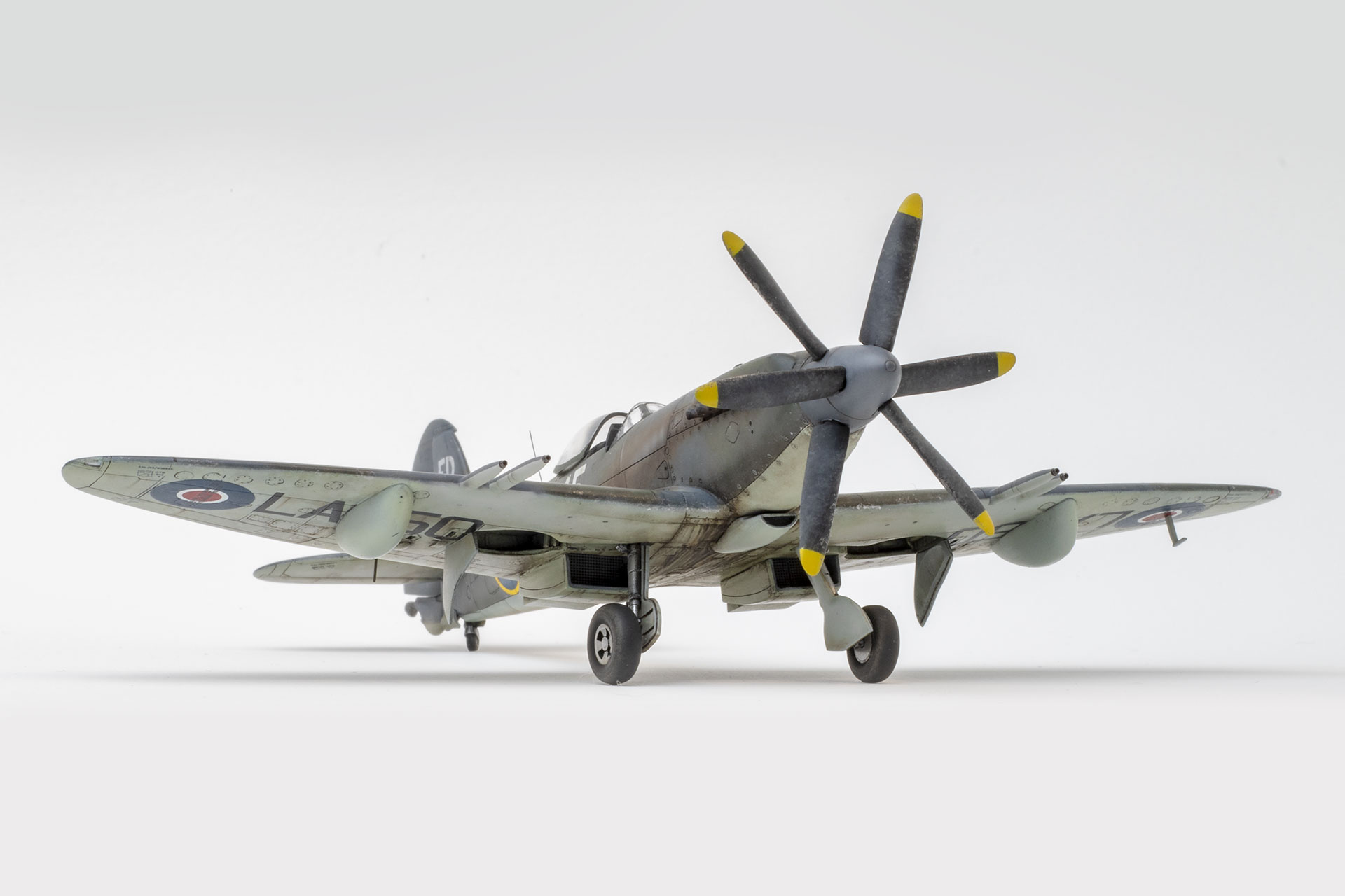 Supermarine Seafire Mk.46 - Luftraum72