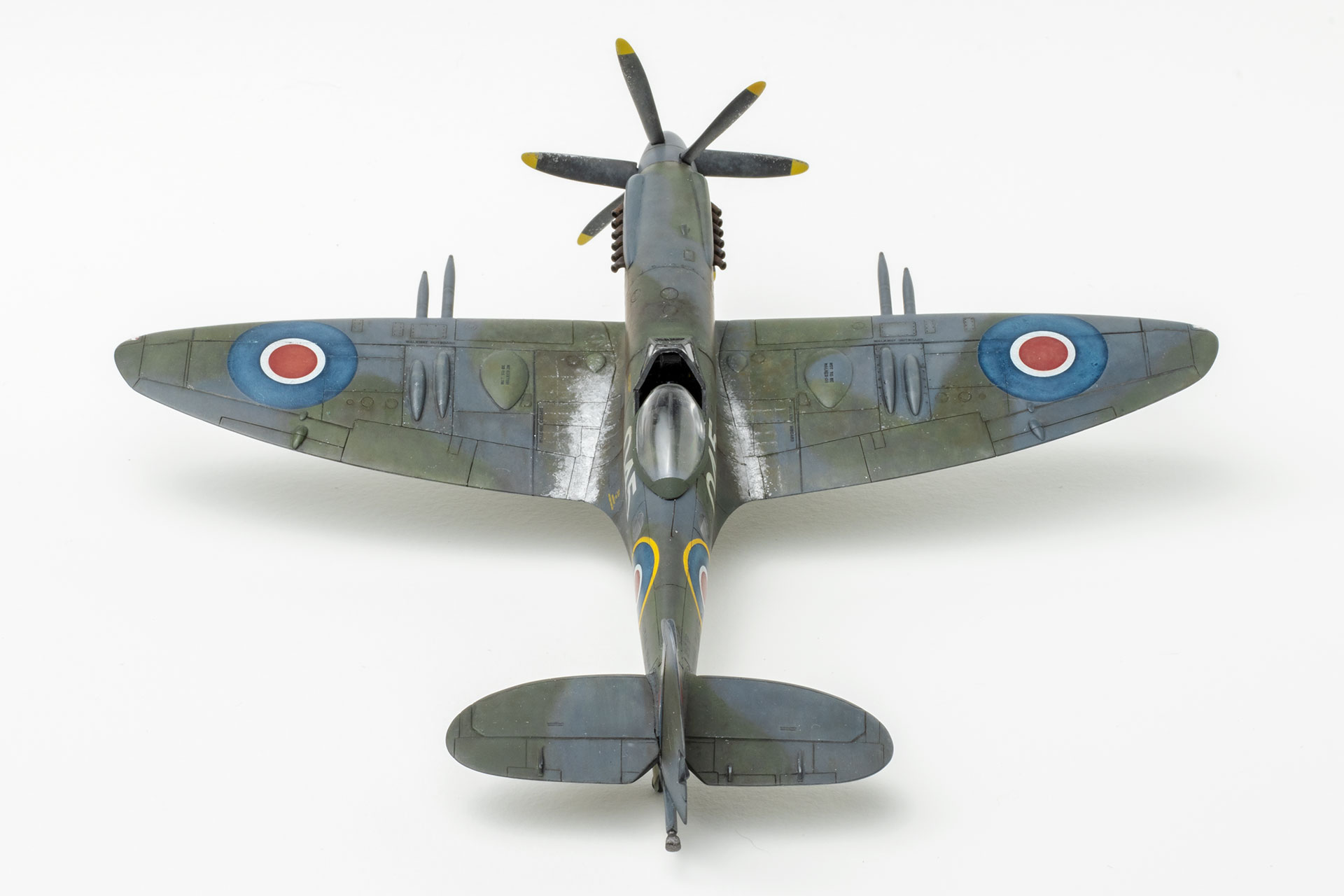 Supermarine Seafire Mk.46 - Luftraum72