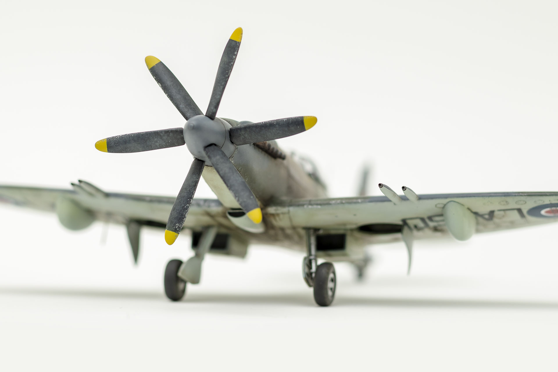 Supermarine Seafire Mk.46 - Luftraum72